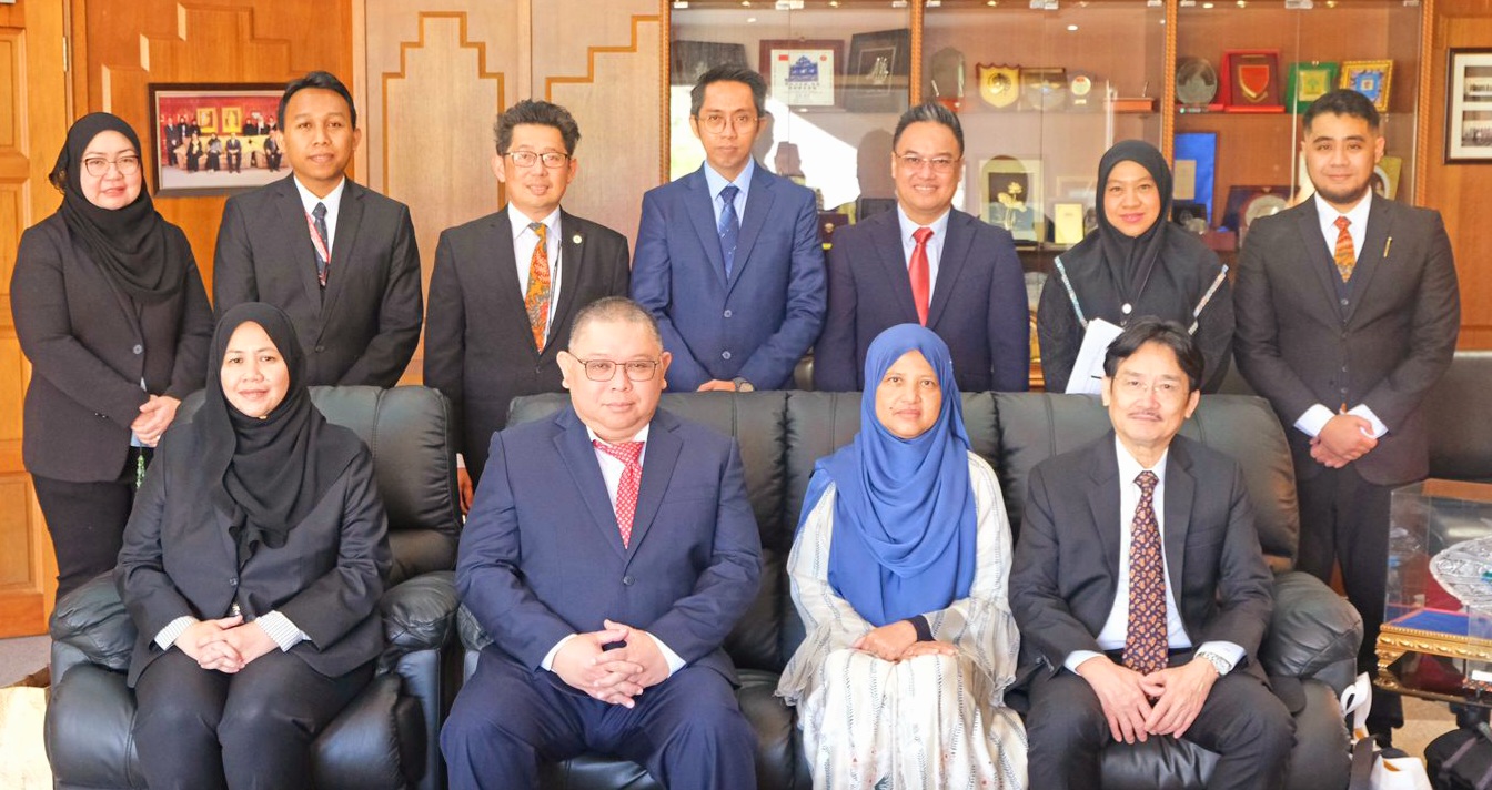 JAM-Datun Melaksanakan Courtesy Call Kepada Jaksa Agung Brunei ...
